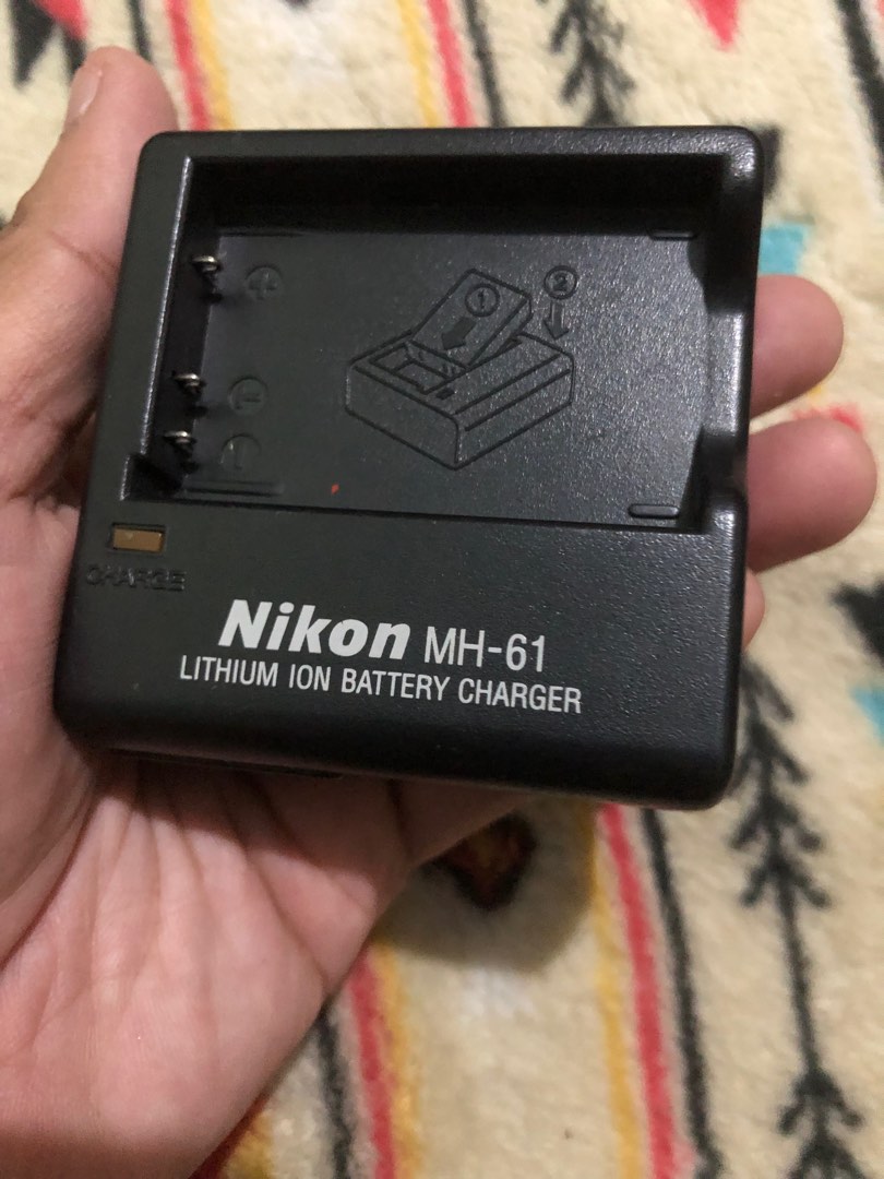 Nikon MH-61 Lithium Ion battery charger, Photography, Photography Accessories, Batteries ...
