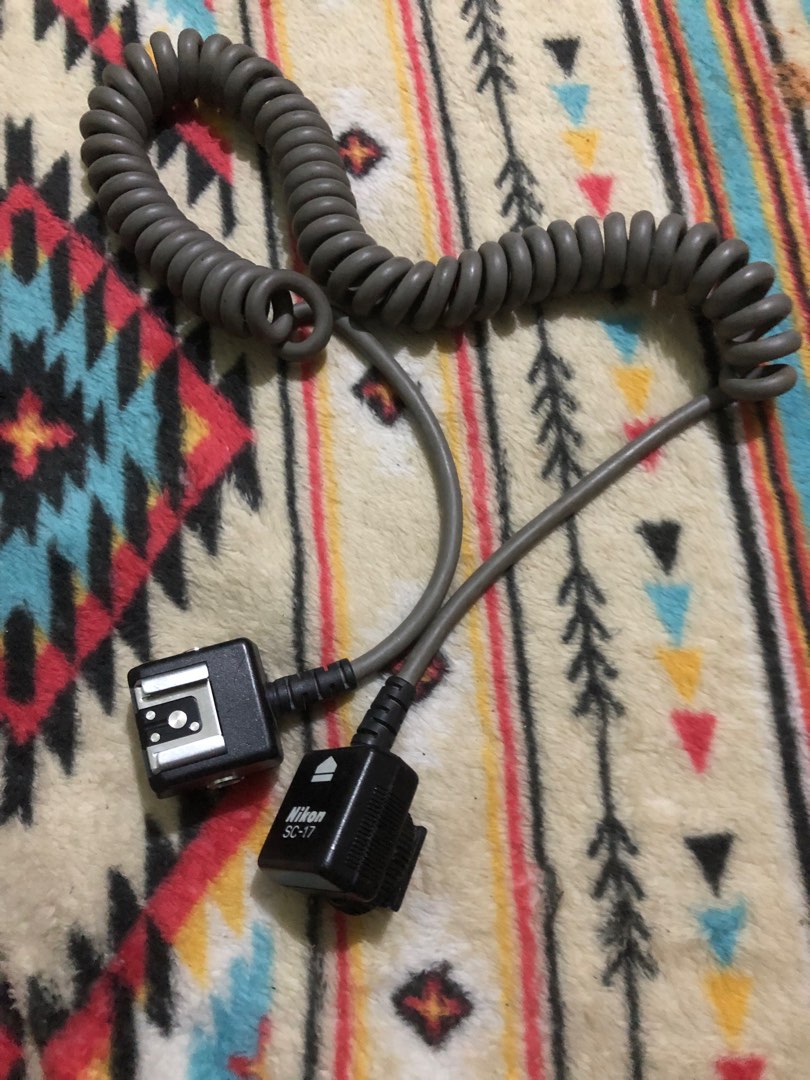 Nikon SC-17 flash extender cable, Photography, Photography Accessories ...