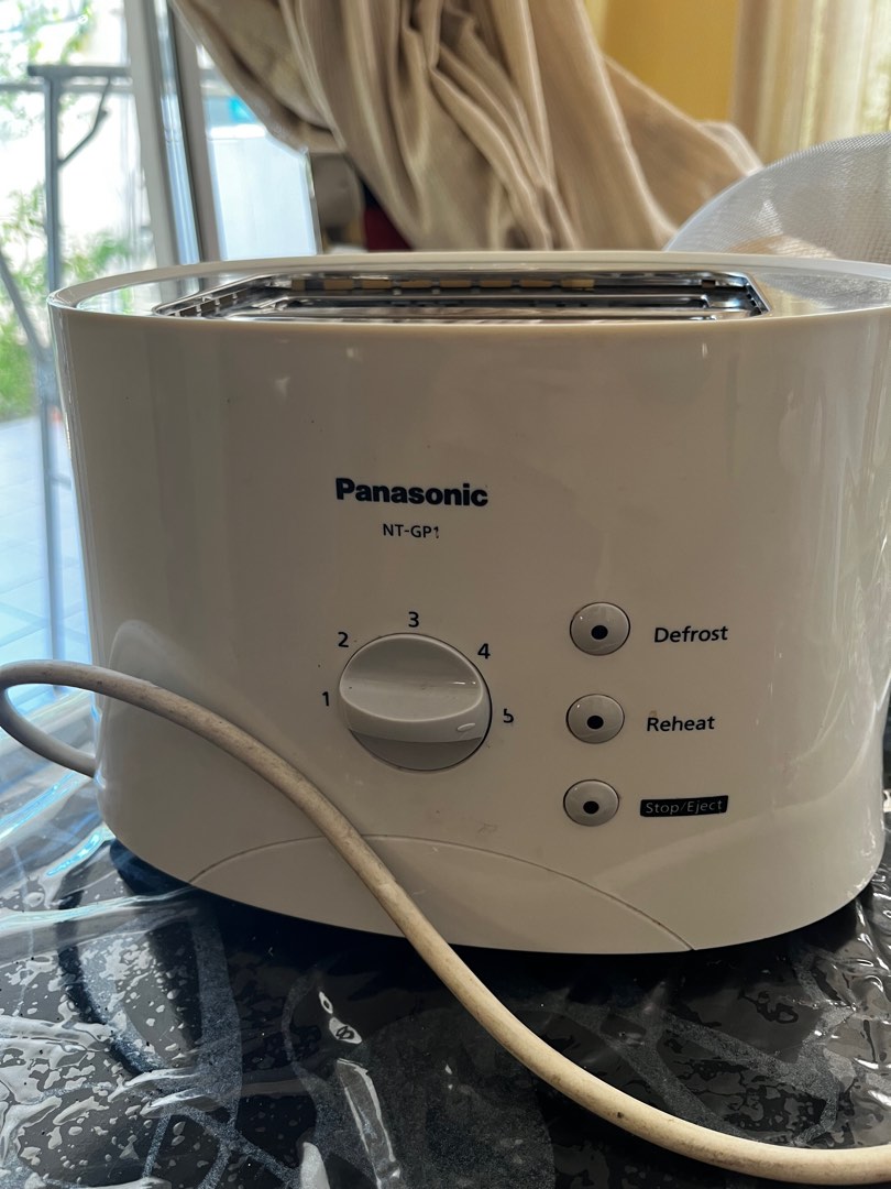Panasonic Brest pop up toaster, TV & Home Appliances, Kitchen ...