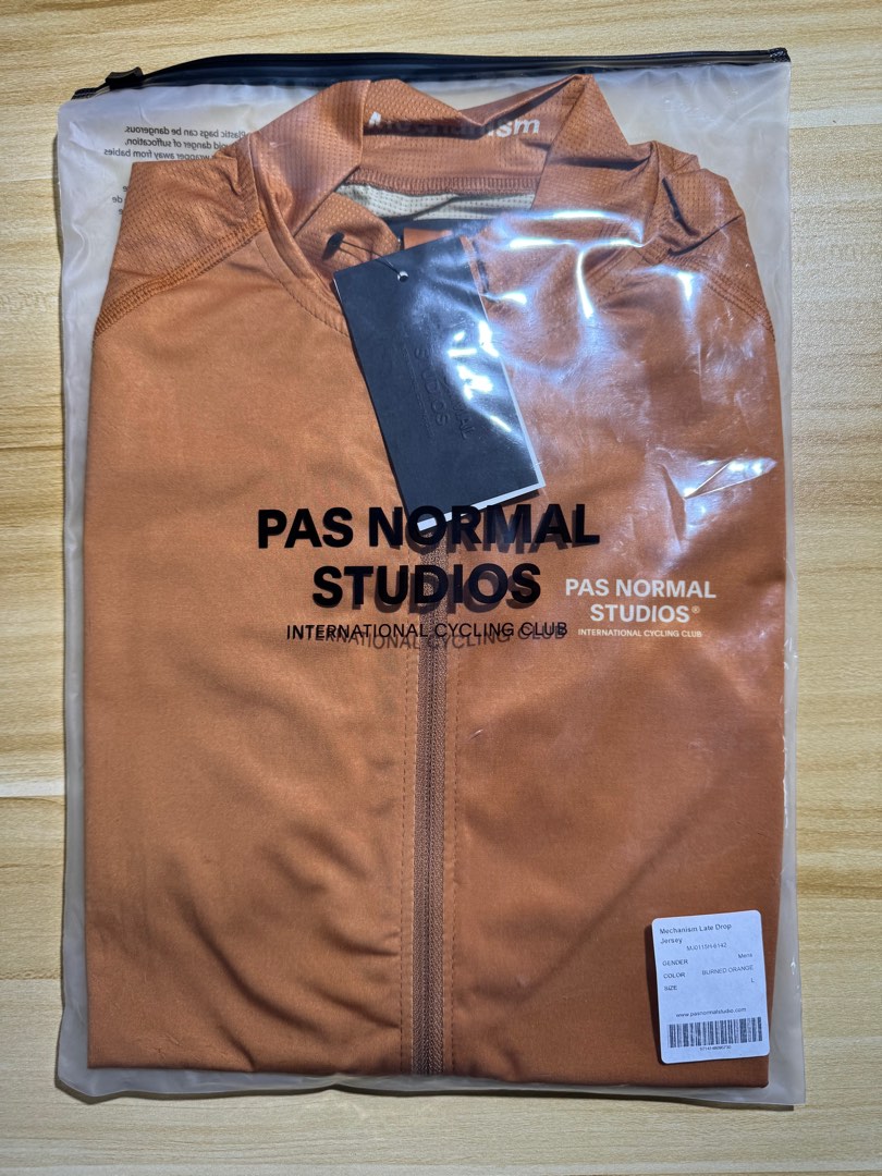 PNS Mechanism Jersey L Size, Men's Fashion, Activewear on Carousell