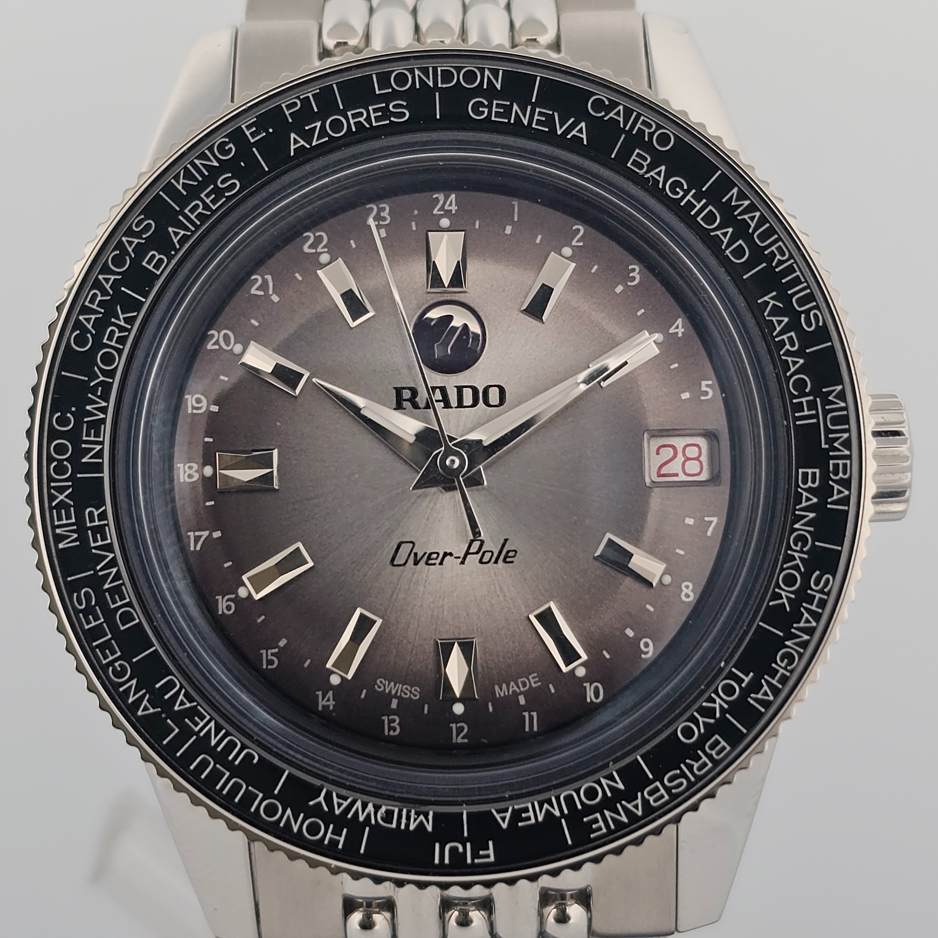 Rado Captain Cook Over-Pole R32116158, Luxury, Watches on Carousell