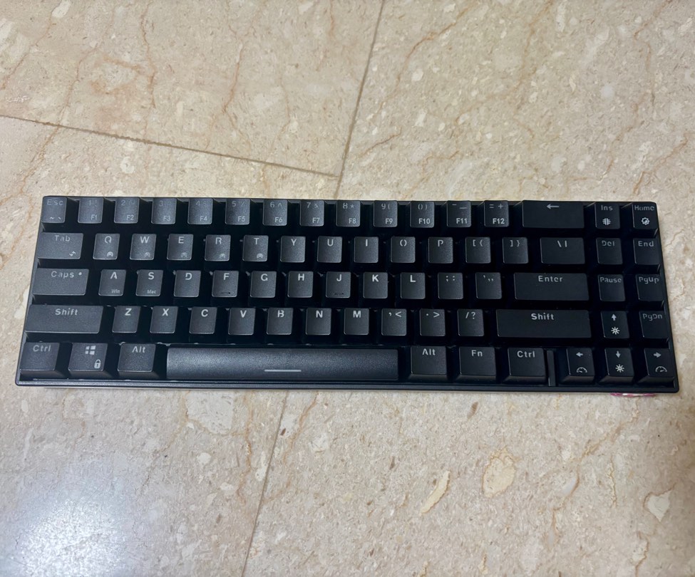 Royal Kludge RK71 Brown Switches budget entry mechanical keyboard usb-C ...