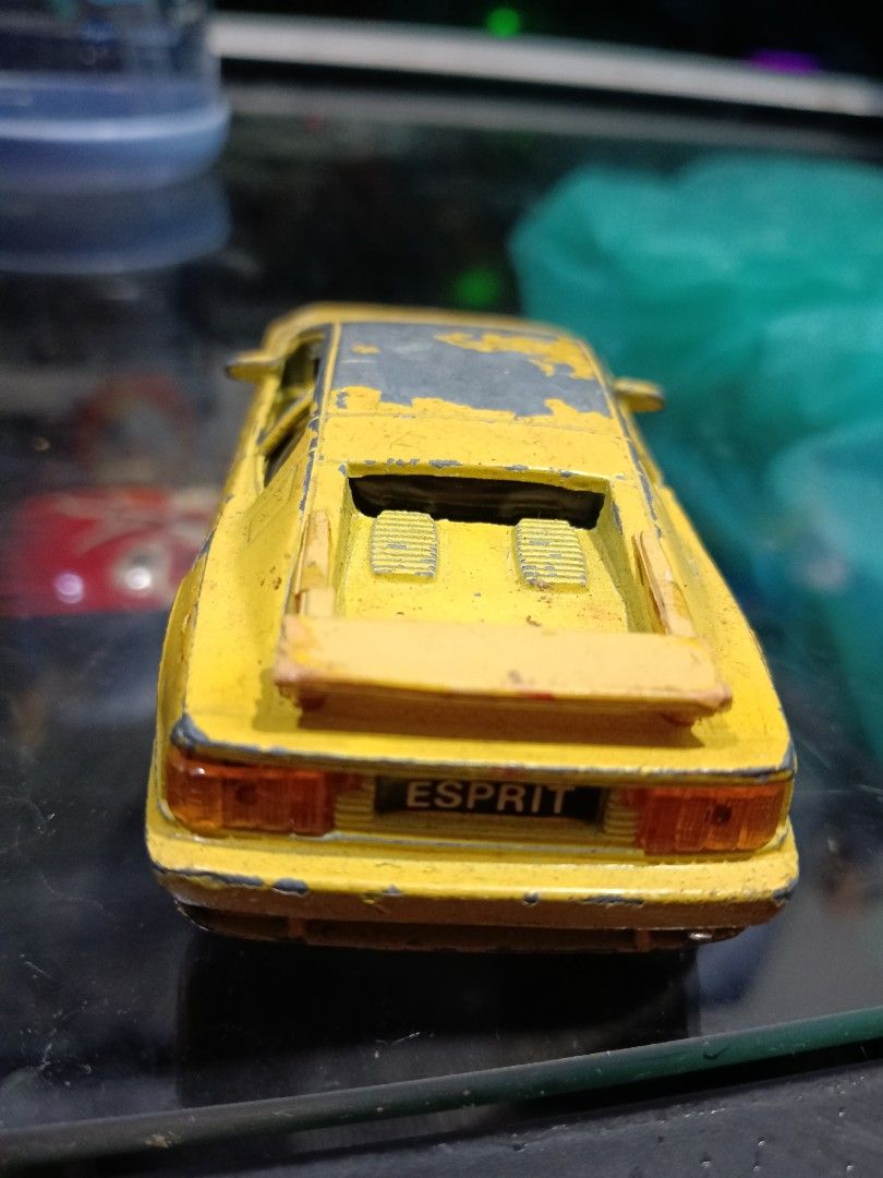 Shell lotus esprit car, Hobbies & Toys, Collectibles & Memorabilia ...
