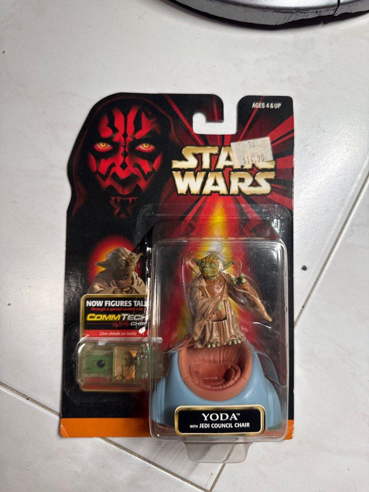 Star Wars Commtech Chip Yoda with Jedi Council Chair, Hobbies & Toys ...