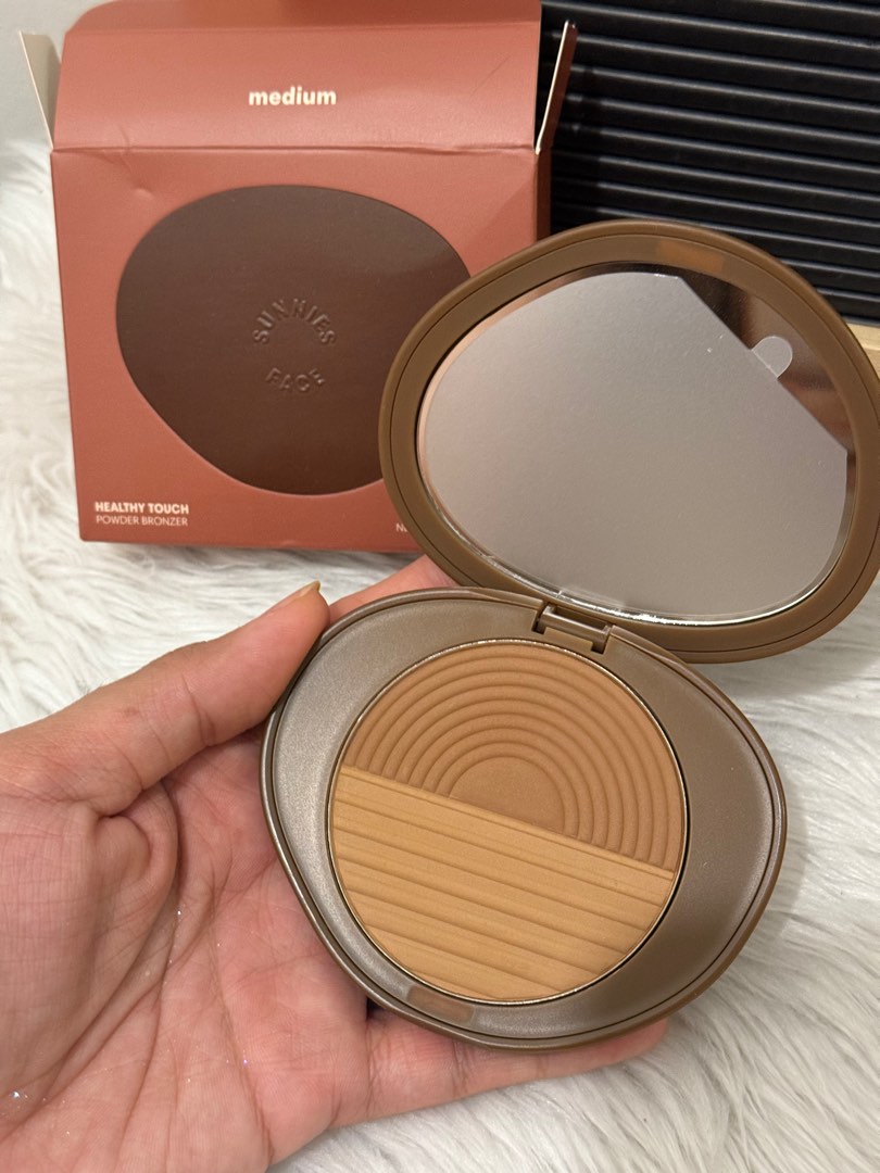 Sunnies face healthy touch bronzer (two-toned bronzer), Beauty ...