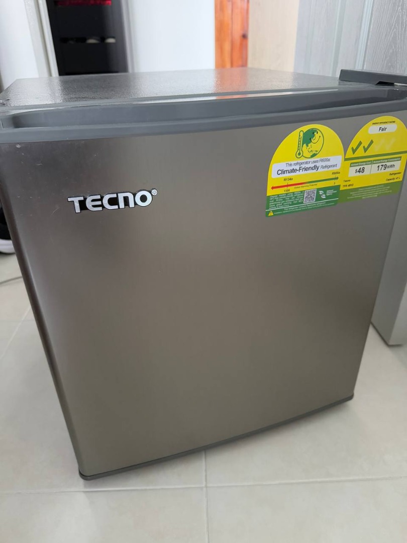 TECNO Bar Fridge better than powerpac mini fridge, TV & Home Appliances ...