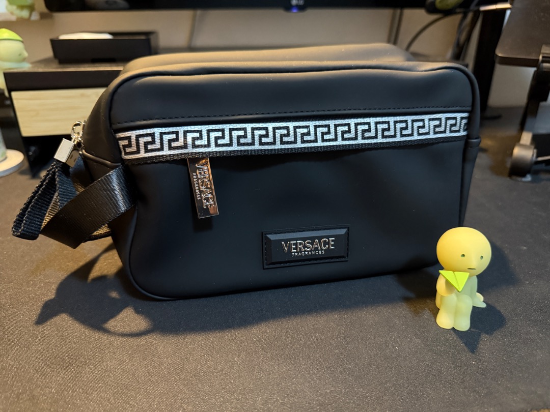 Versace Toiletry Pouch (2 Compartments), Women's Fashion, Bags ...
