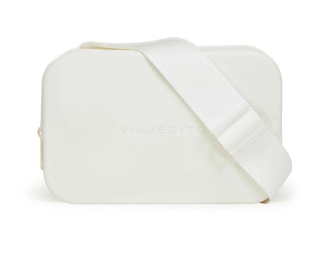 Viajecito Classic Splashkit + Smile in Coconut, Women's Fashion, Bags ...