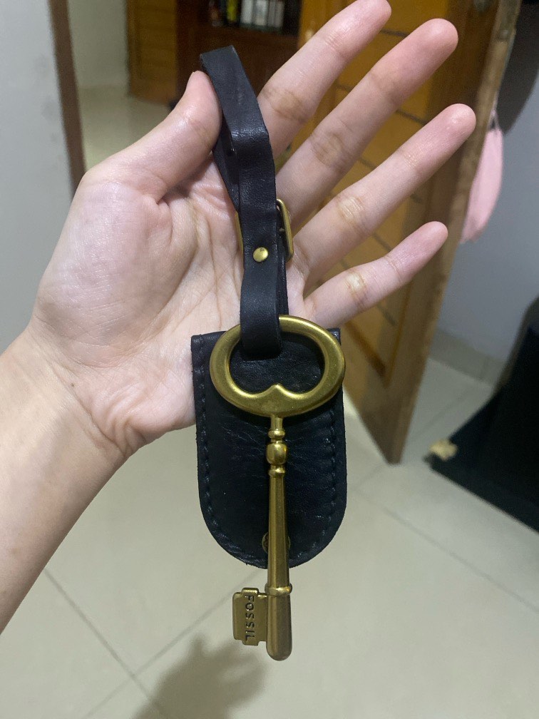 Vintage FOSSIL A True Original Leather KEY FOB With Brass Tone KEY ...