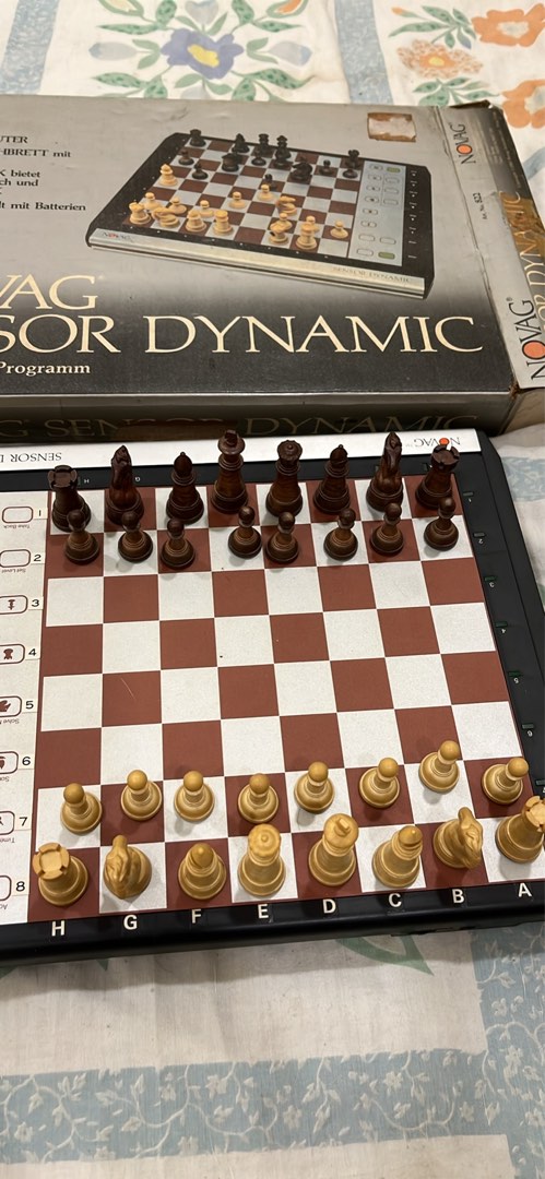 Vintage Novag Chess Set, Hobbies & Toys, Collectibles & Memorabilia ...