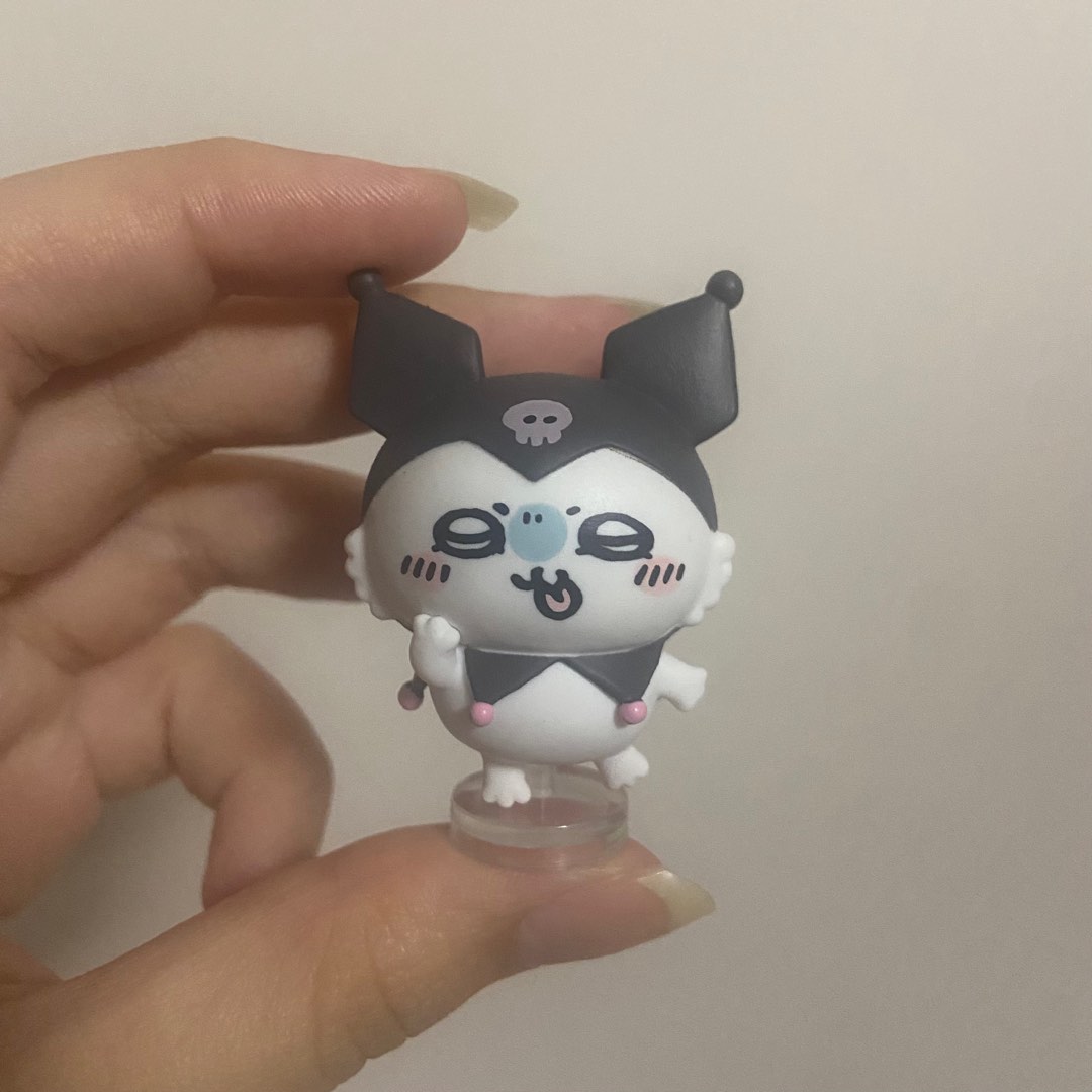 [wts] chiikawa momonga x sanrio kuromi gashapon/gacha figurine/figure ...