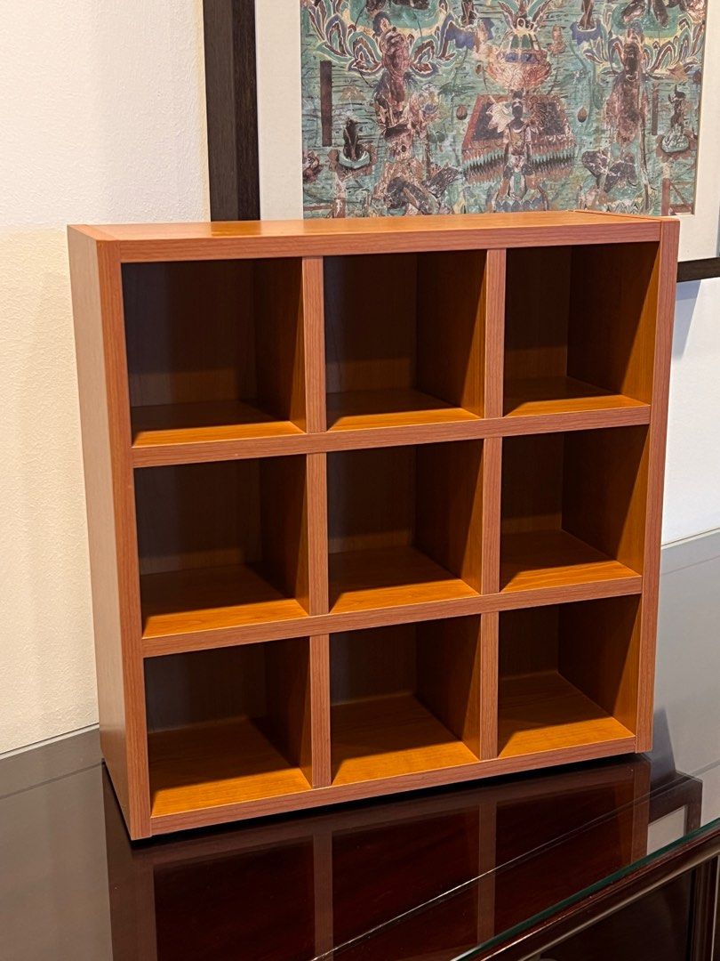 9-Compartment Miniature Display Stand Case: Collectibles Display ...