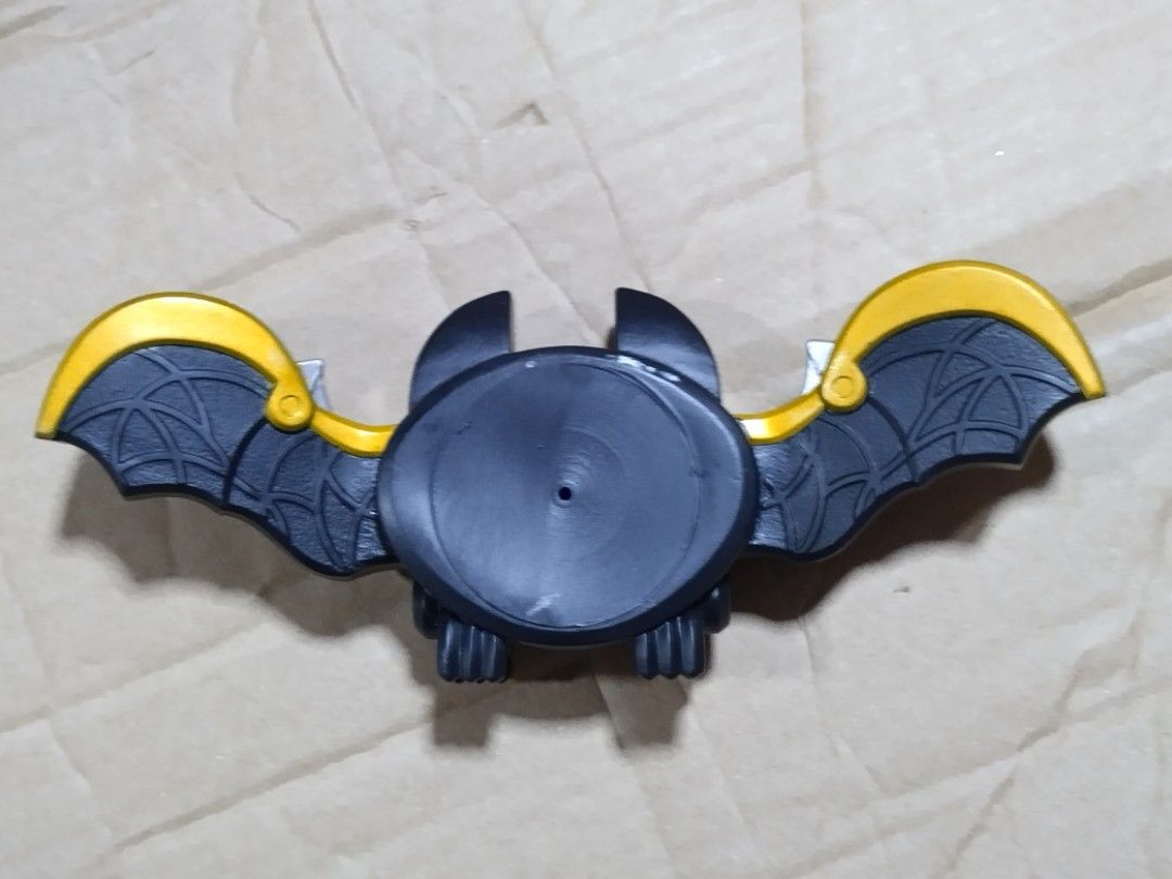 Bandai - Kamen Rider Kiva - Kivat-Bat the Third Sofubi, Hobbies & Toys ...