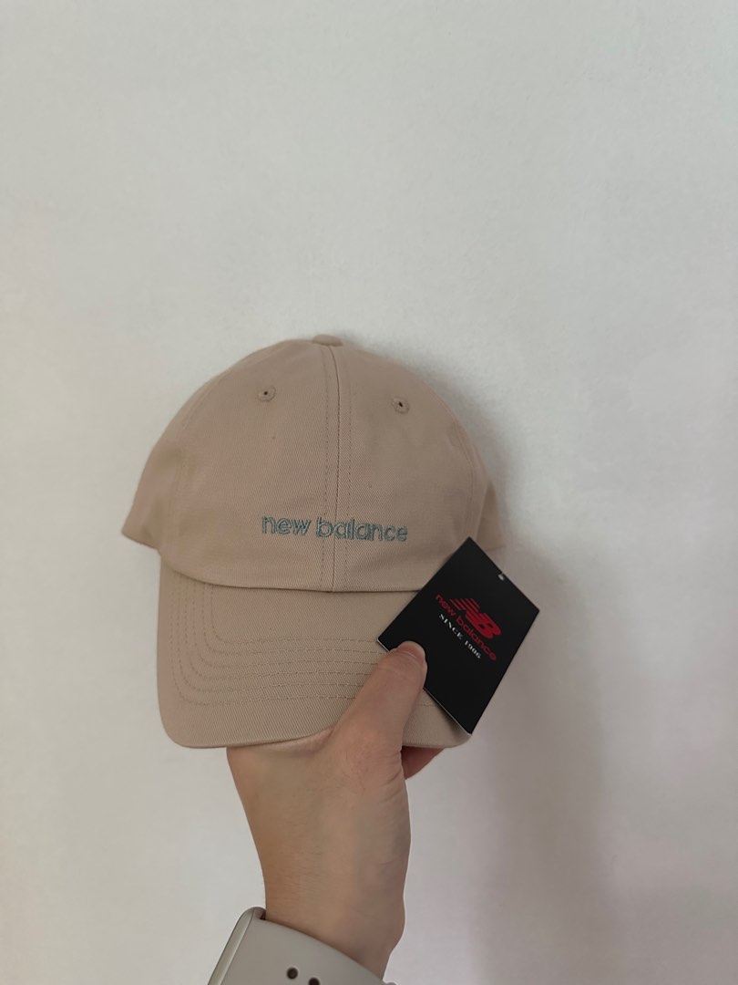 BNWT New Balance Cap, Men's Fashion, Watches & Accessories, Caps & Hats ...