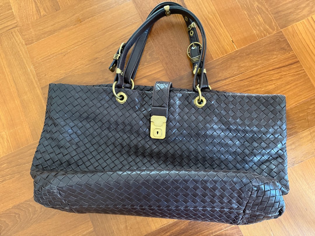 Bottega Venetta Roma Brown, Women's Fashion, Bags & Wallets, Shoulder ...