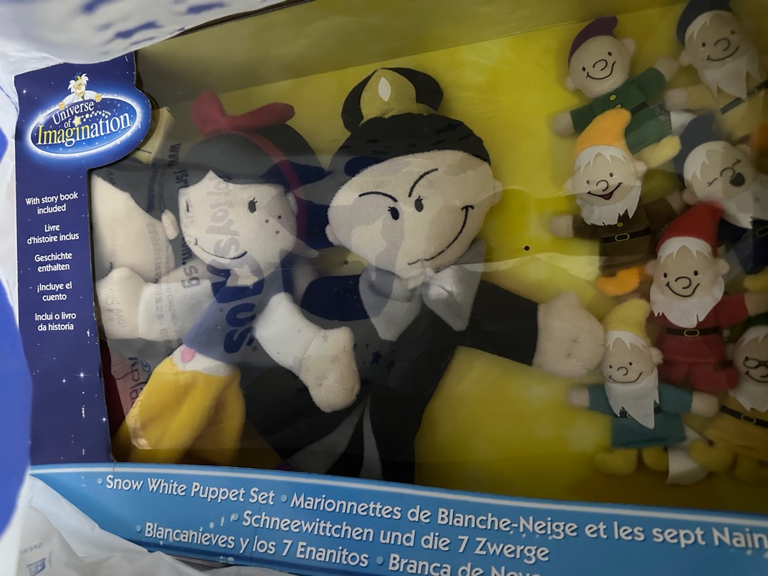 Brand New Snow White Puppet Set, Hobbies & Toys, Toys & Games on Carousell