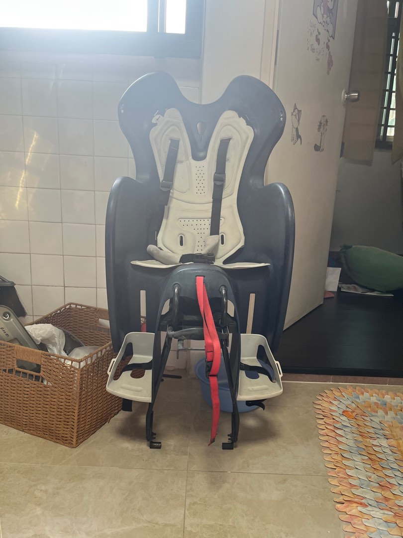BTwin 22 kg child seat, Sports Equipment, Bicycles & Parts, Bicycles on ...