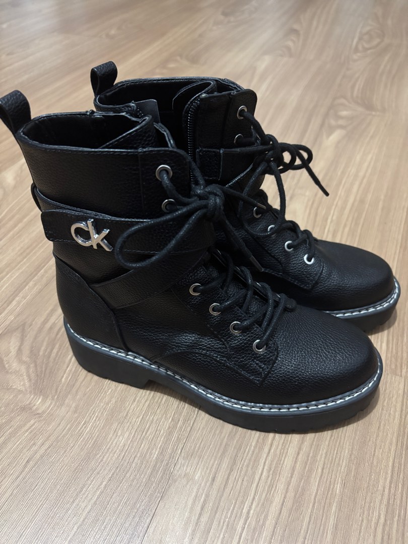 Calvin Klein Boots, Women's Fashion, Footwear, Boots on Carousell