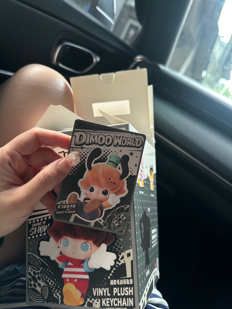 Dimoo x Disney Plush Goofy Pop Mart, Antik, Pajangan di Carousell