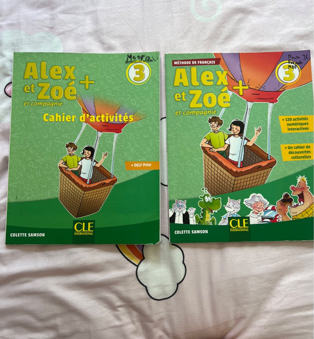 French language Alex et Zoe - Level 3, Hobbies & Toys, Books & Magazines, Textbooks on Carousell