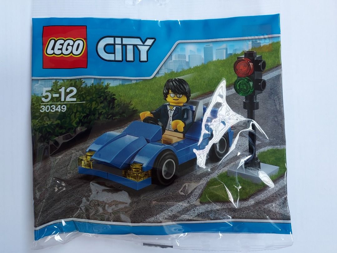 Lego 30349 Blue Sports Car City Modern Day Traffic Light Driver Minifig ...