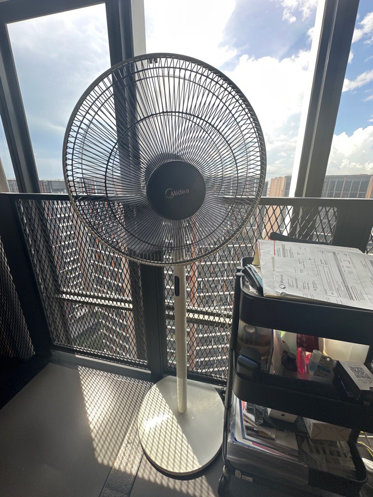 Midea standing fan, Furniture & Home Living, Lighting & Fans, Fans on ...