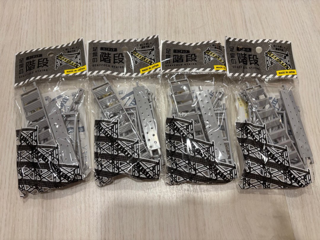 Mini scale Scaffolding platform with Stairs Model (for diorama ...