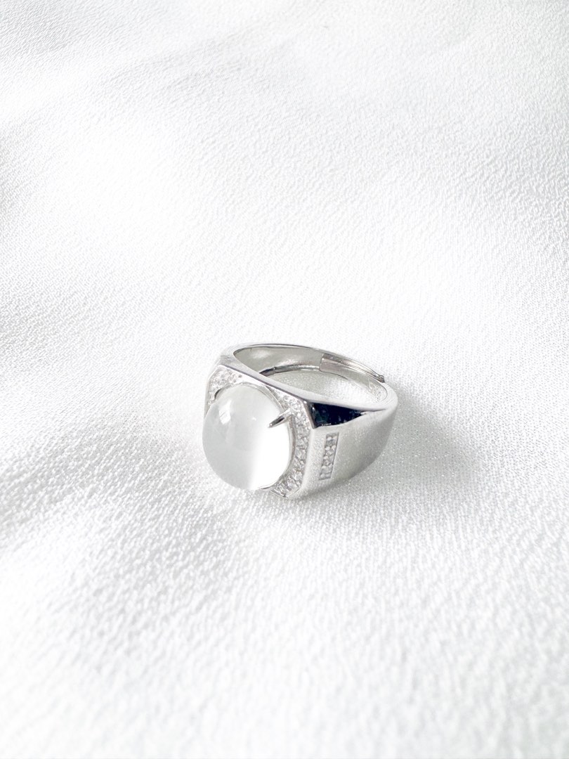 Moon stone walker, Men's Fashion, Watches & Accessories, Jewelry on ...