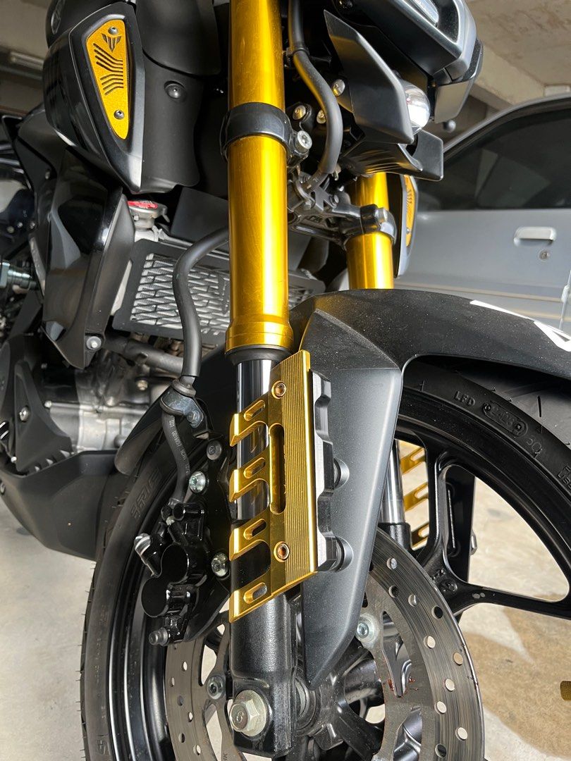 MT15 (June 2024) with lowering kit (Milage below 2000km), Motorbikes on ...