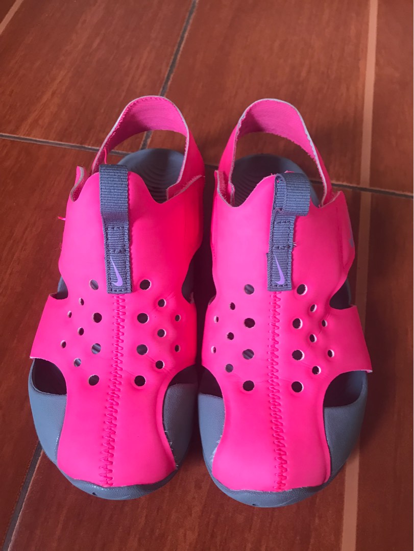 Nike Sunray Protect 2 / pink / 18cm, Babies & Kids, Babies & Kids ...