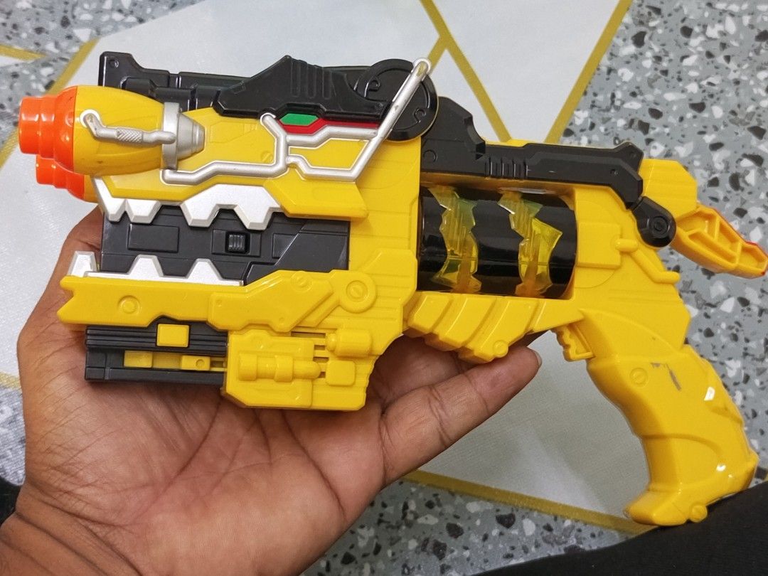 Power Ranger Kyoryuger DX Gabu Revolver Gun Morpher Dino Charge ...