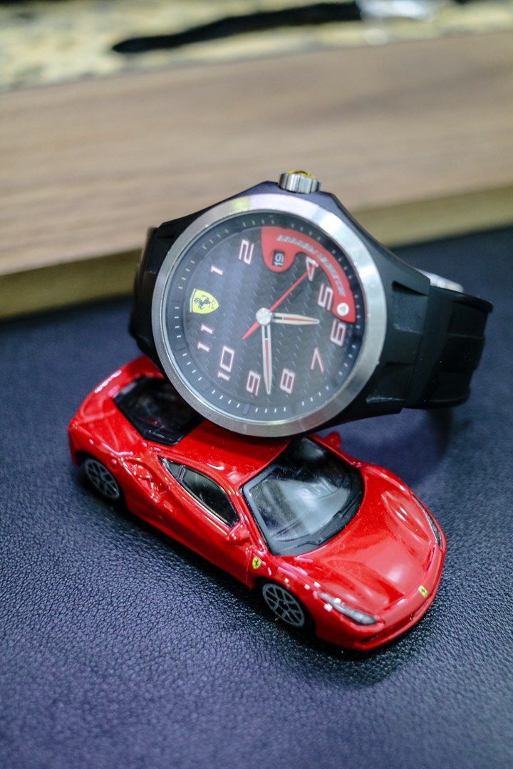 SCUDERIA FERRARI QUARTZ WATCH, Men's Fashion, Watches & Accessories ...