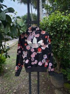 Tracktop adidas bunga Dijual | Carousell Indonesia