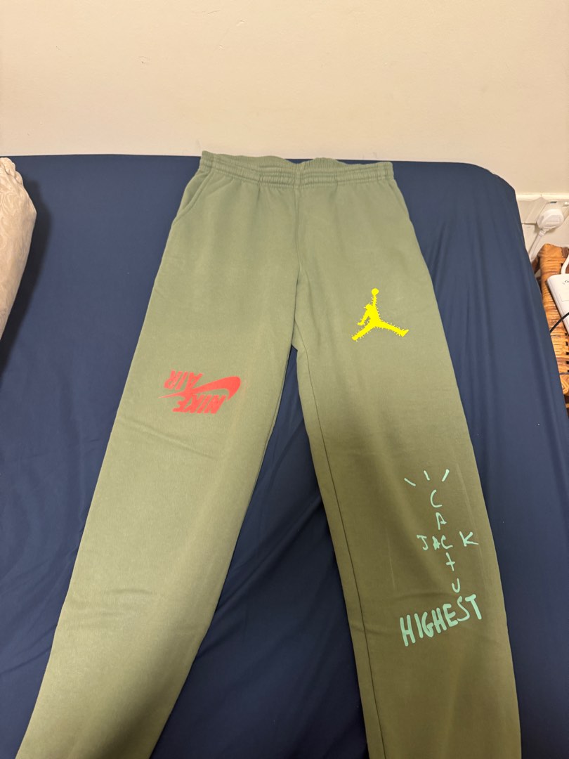 Travis Scott Cactus Jack Sweatpants, Men's Fashion, Bottoms, Joggers on ...
