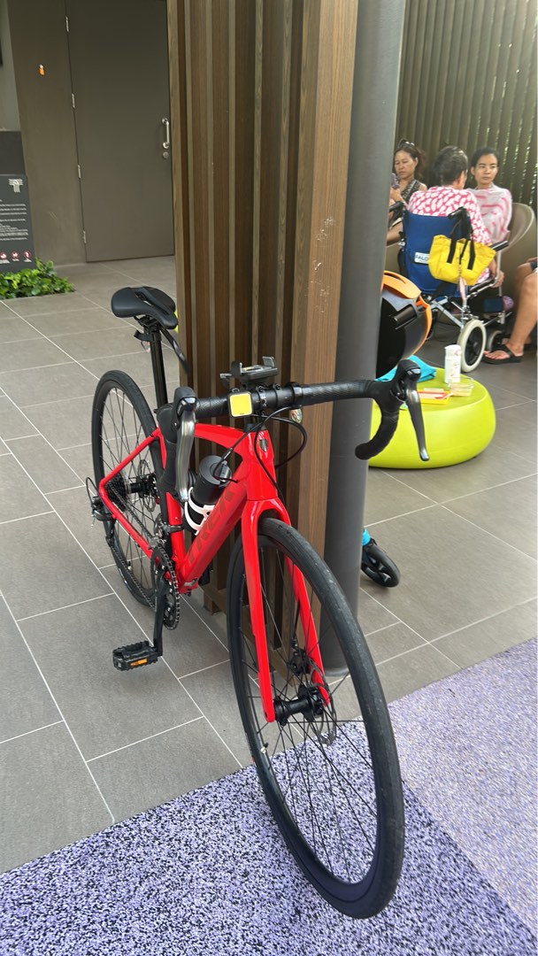 Trek road bike domane 2 disc WTT, Sports Equipment, Bicycles & Parts ...