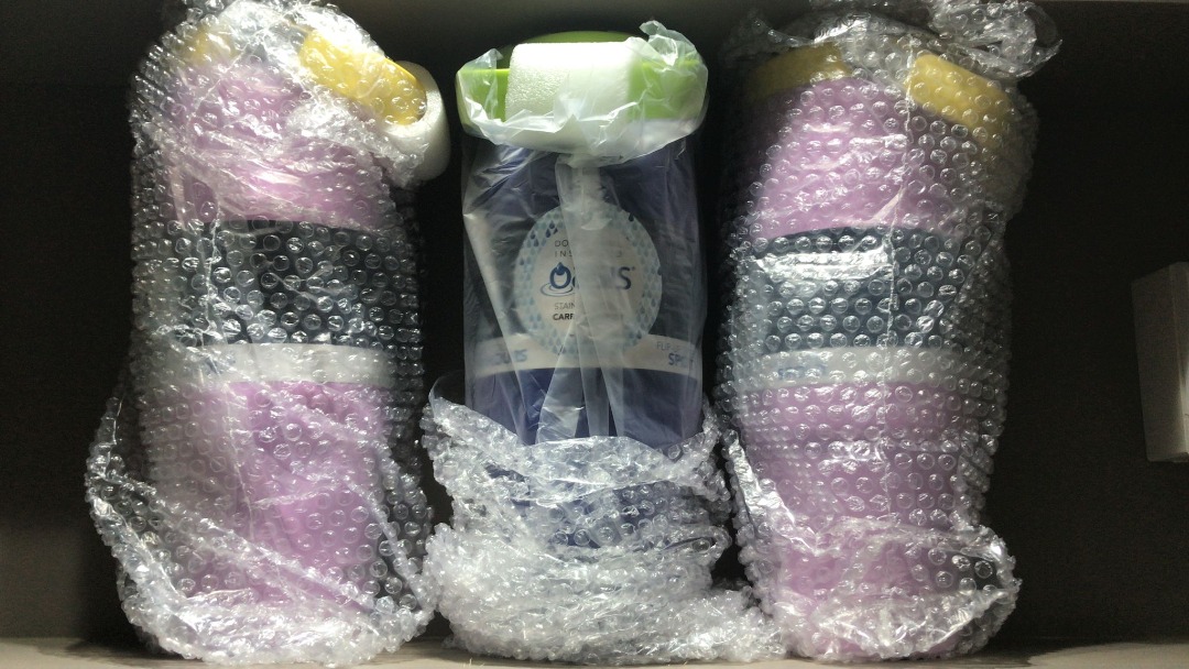 UOB x Shell Oasis Voyager Carry Tumbler, Furniture & Home Living ...