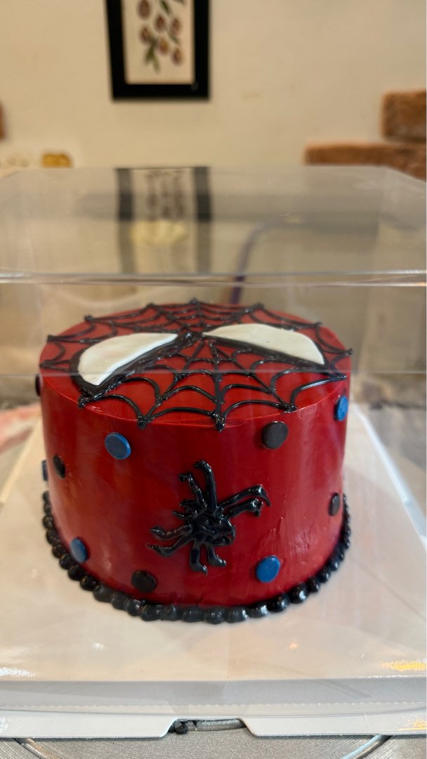 Customised Spiderman cake- halal ingredients birthday/engagement ...