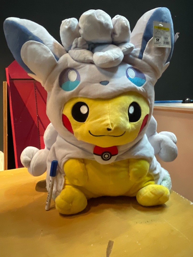 Pikachu X Alolan Vulpix Plush Soft Toy, Hobbies & Toys, Toys & Games on ...