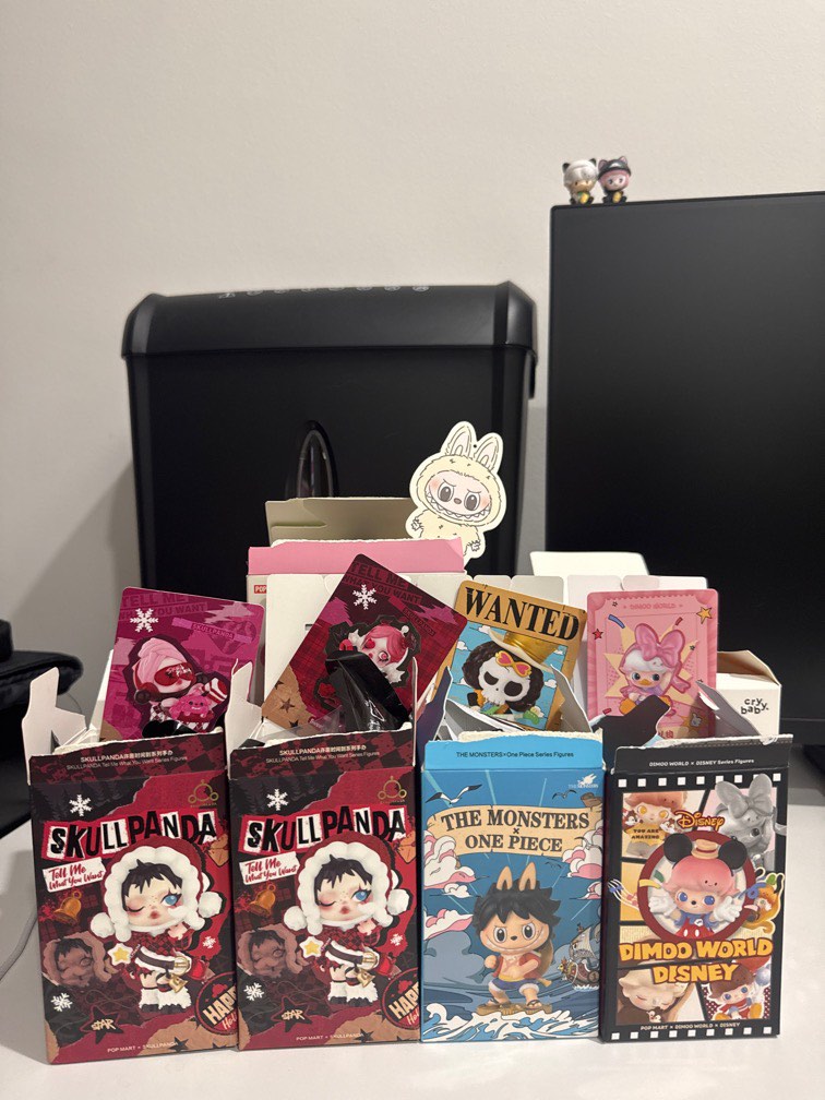 Popmart crybaby Labubu Dimoo Skullpanda blind box, Hobbies & Toys, Toys ...