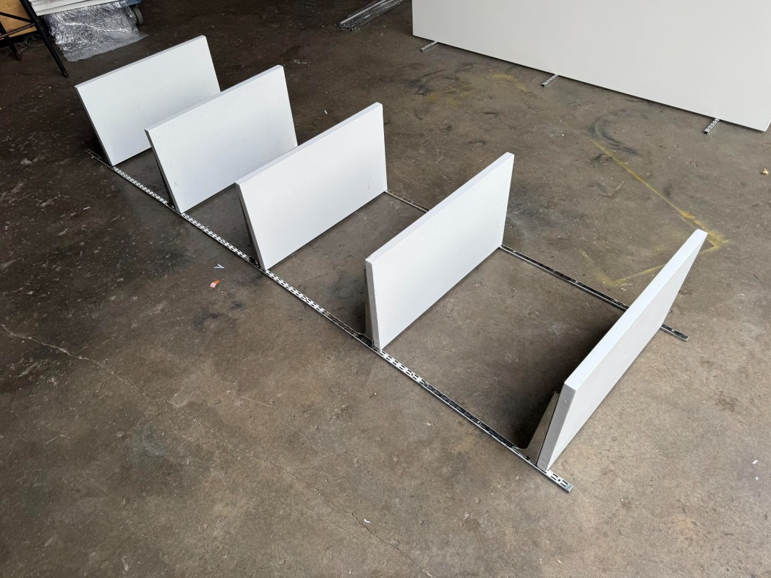 [Set] 5 Tier Wall Display Rack Shelves Retail AA Upright Railing ...