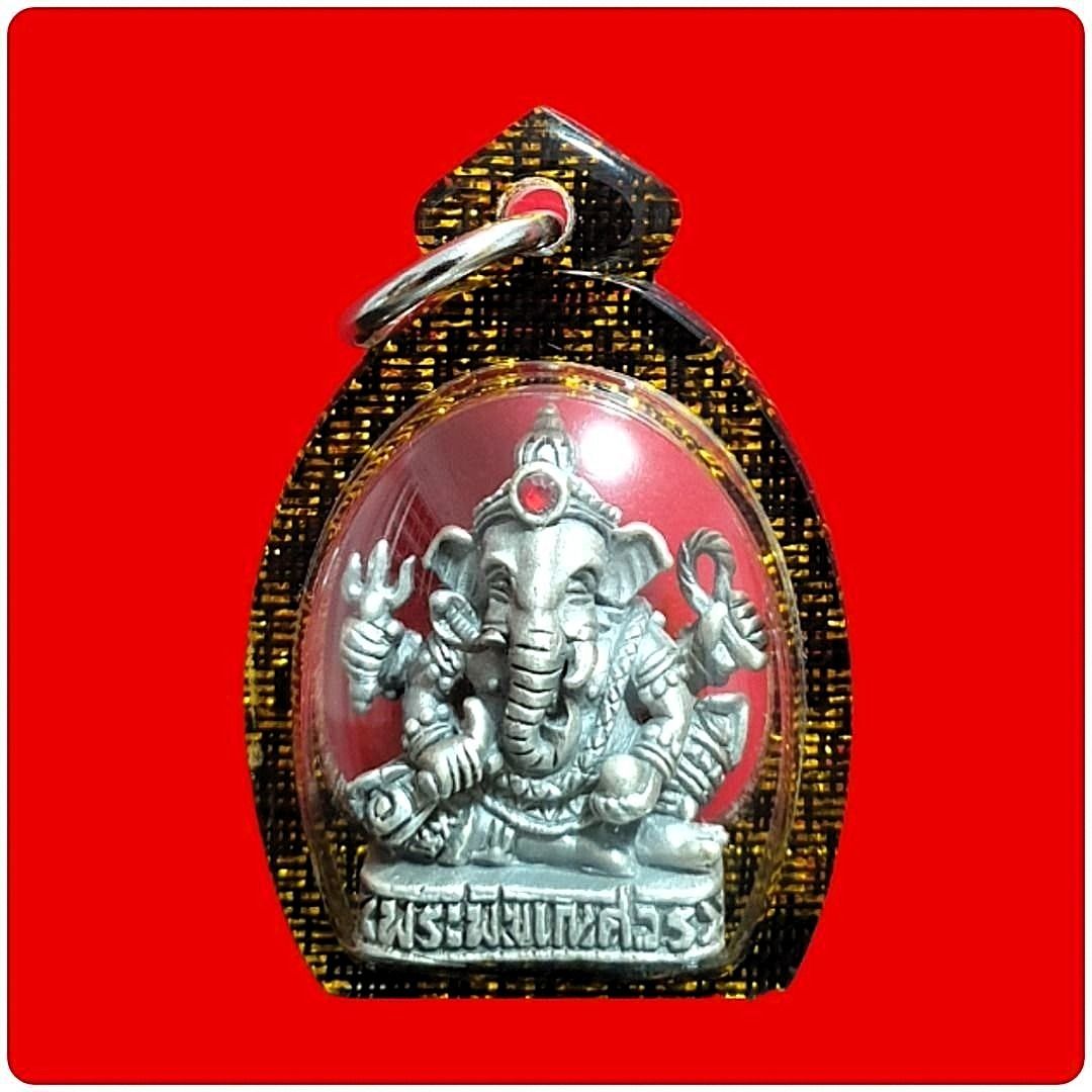 Ganesha Roop Lor/Lord Ganpati/Phra Pikanet Amulet/Elephant God with Red ...