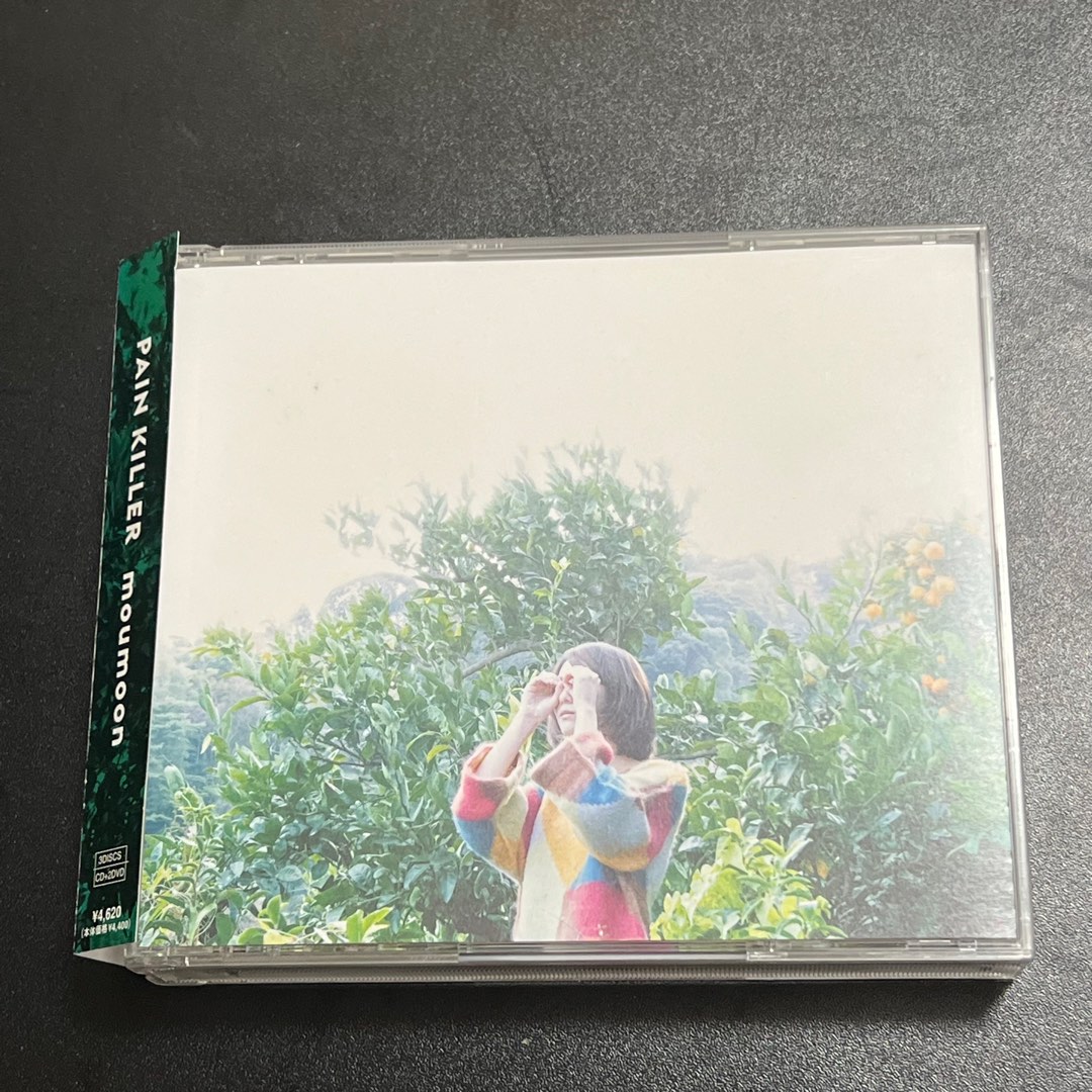 Moumoon 沐月 リフレイン CD + 2 DVD 碟無刮 近全新, 書籍、休閒與玩具, 樂器、音樂相關, CD、DVD在旋轉拍賣
