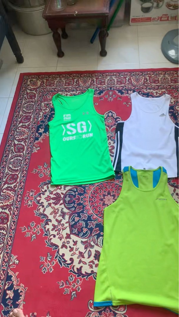 ADIDAS BROOKS N SCM Running Singlet, Men's Fashion, Activewear on Carousell
