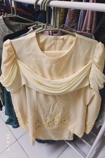 baju kurung soft yellow, Women's Fashion, Muslimah Fashion, Baju Kurung ...