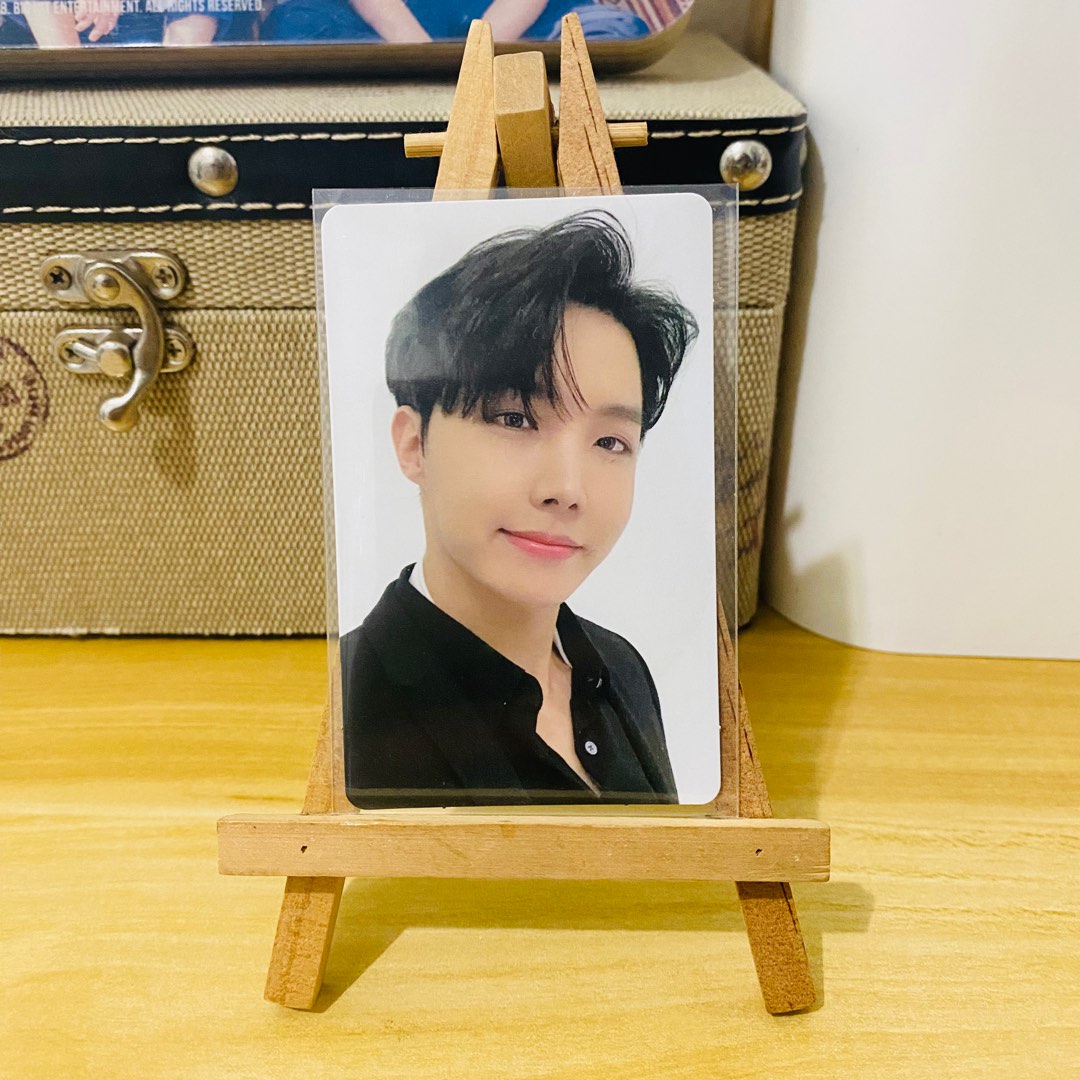 BTS J-Hope HOBI MEMORIES OF 2020 PHOTOCARD, Hobbies & Toys, Memorabilia ...