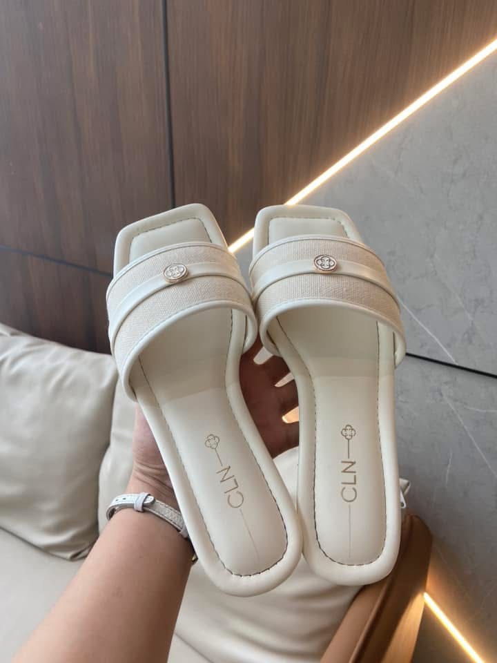 Celine Flats, Women's Fashion, Footwear, Flats & Sandals on Carousell