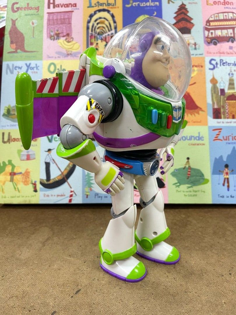 Disney Pixar Buzz Lightyear, Hobbies & Toys, Toys & Games on Carousell