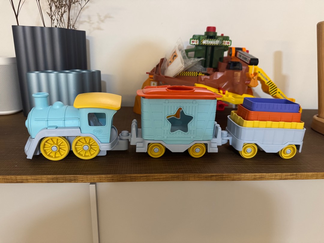 Elly store shape sorter train set, Babies & Kids, Infant Playtime on ...