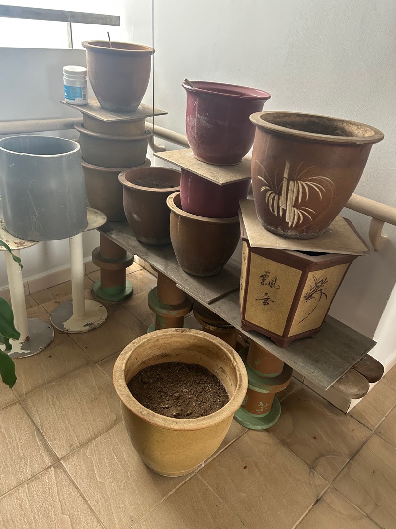 Flower Pots Different Sizes, Furniture & Home Living, Gardening, Pots ...