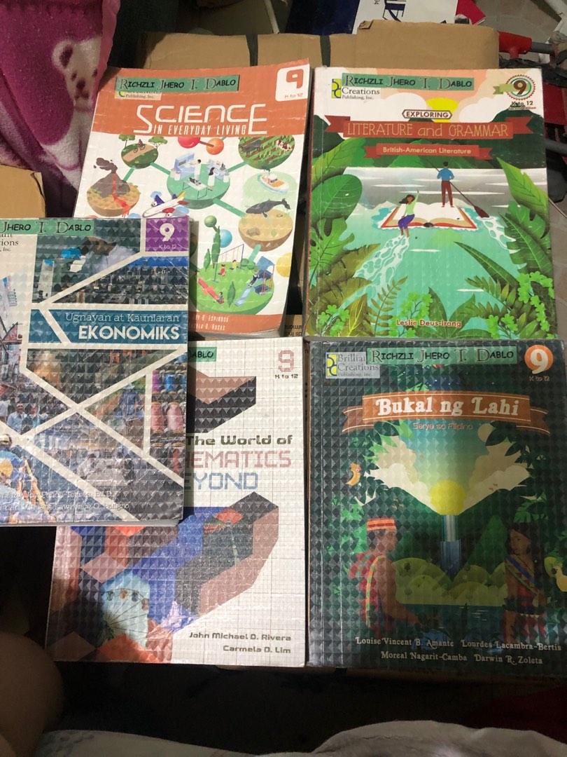 Grade 9books, Hobbies & Toys, Books & Magazines, Textbooks on Carousell